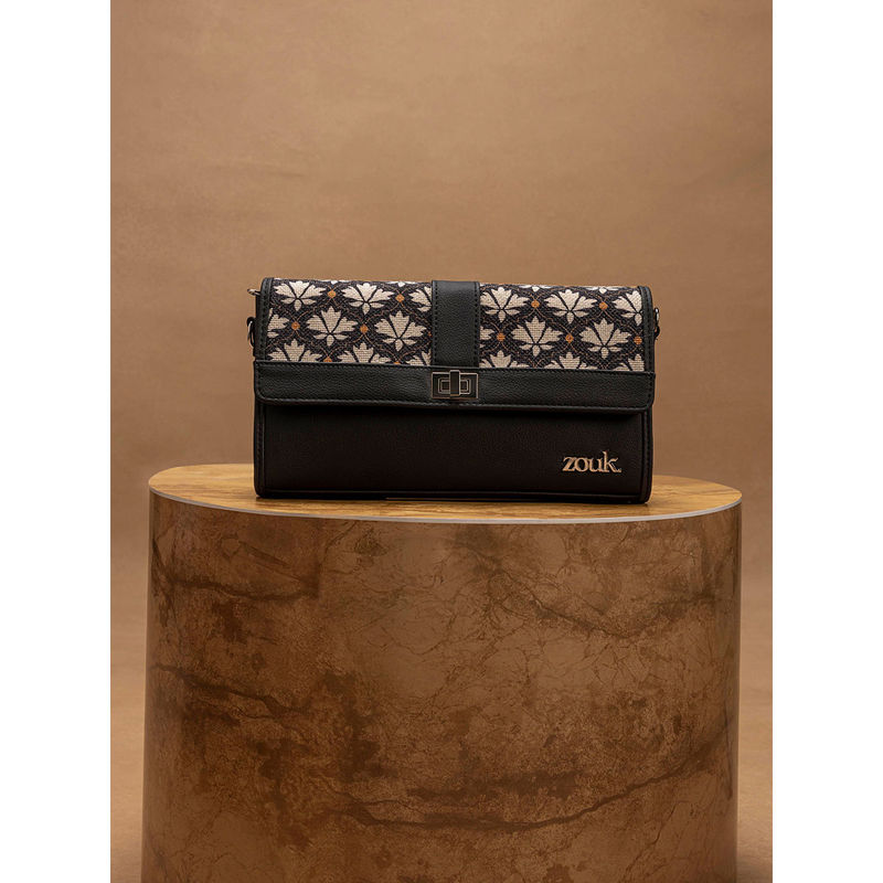 Buy Zouk White Printed Jute Clutch and Detachable Strap Online