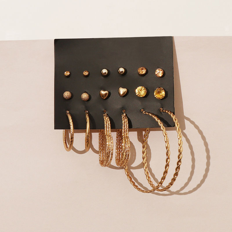 Buy Pipa Bella by Nykaa Fashion Minimal Gold Stud and Hoop Earring Set ...