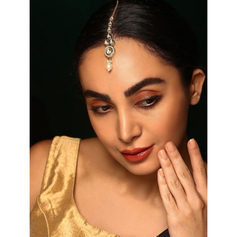 Buy Priyaasi Kundan Geometric Pattern Gold Plated Pearl Maang Tikka Online