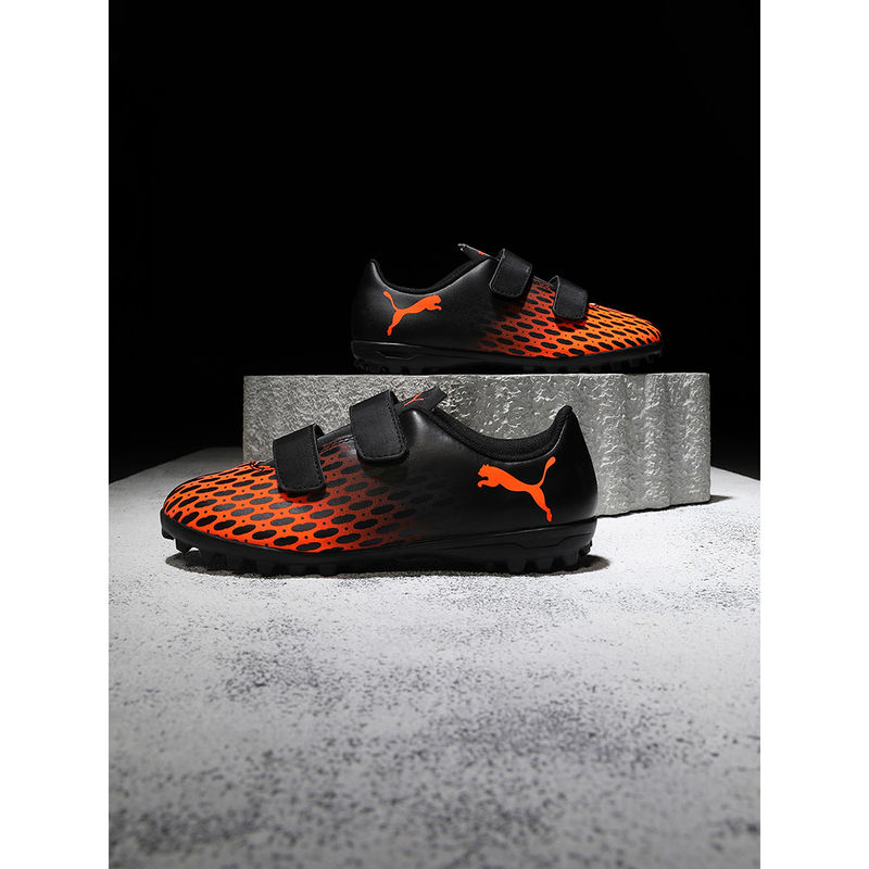 Puma Spirit Iii Tt Unisex Sports Shoes: Buy Puma Spirit Iii Tt Unisex Sports Shoes Online at ...