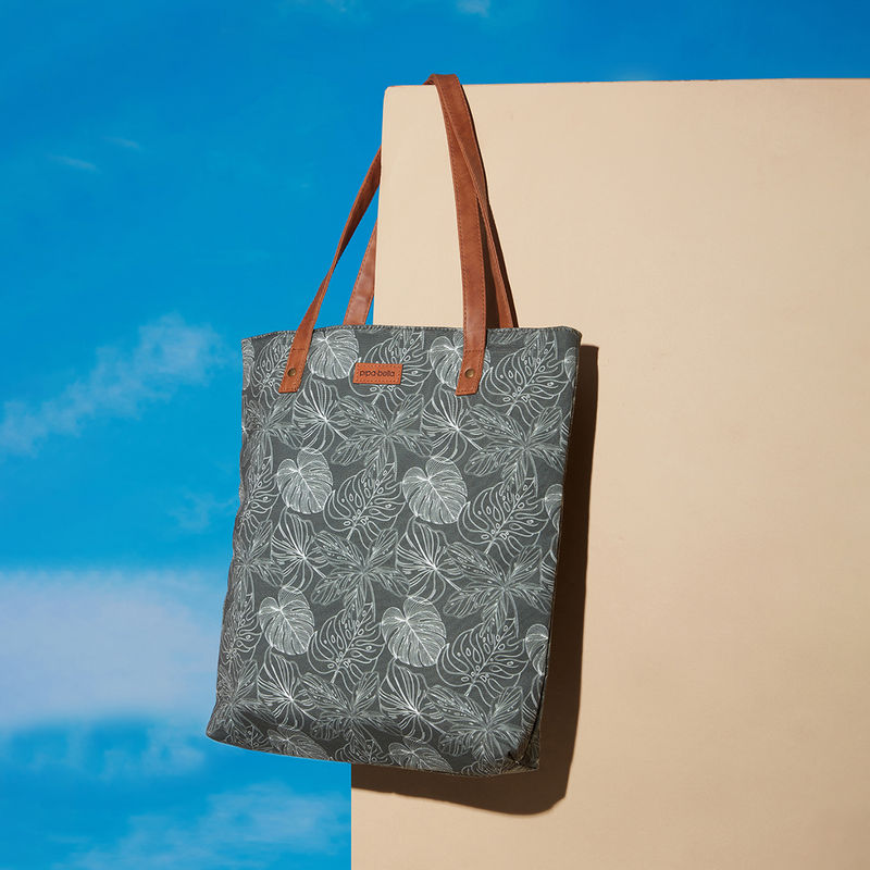 Buy Pipa Bella by Nykaa Fashion Classic Olive & White Tropical Amelia ...