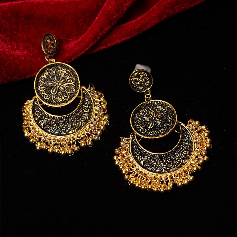 PANASH Gold-toned & Black Crescent Shaped Chandbalis: Buy PANASH Gold ... PANASH Gold-toned & Black Crescent Shaped Chandbalis: Buy PANASH Gold ...