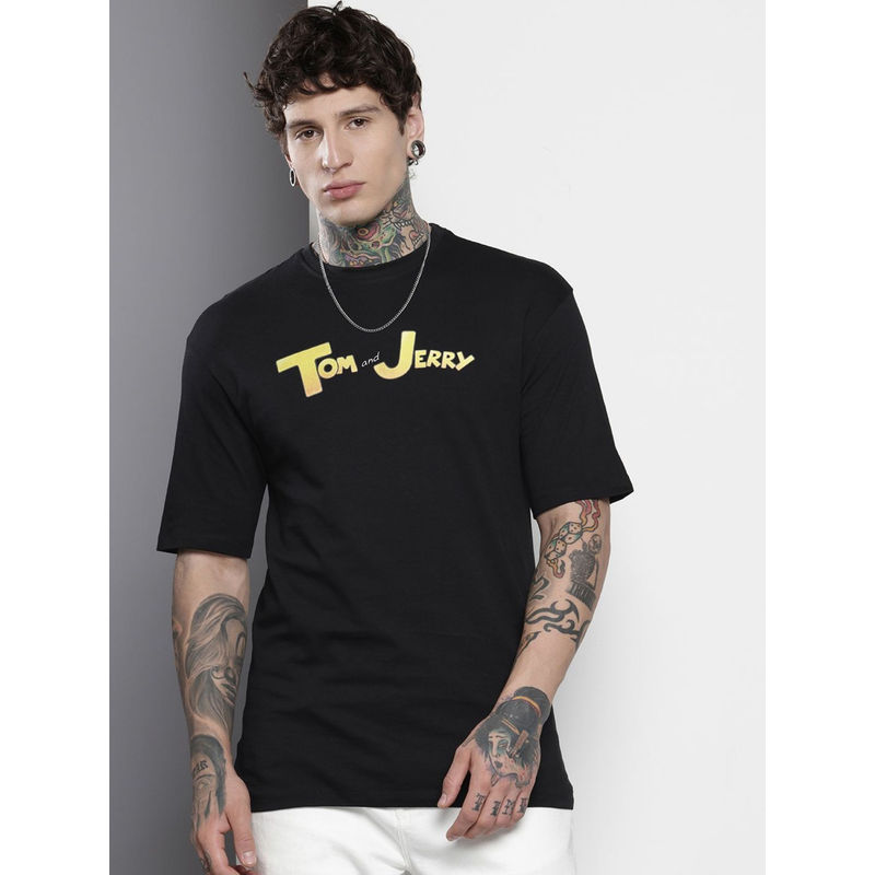 Buy The Indian Garage Co Men Black Boxy Fit Tom and Jerry Crew Neck T ...
