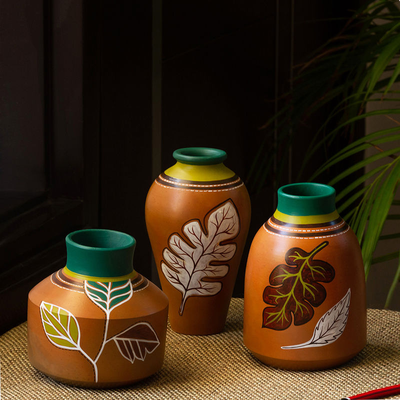 ExclusiveLane Shades of a Leaf' Hand-Painted Terracotta Vases (Set of 3, Earthen Pots): Buy ...