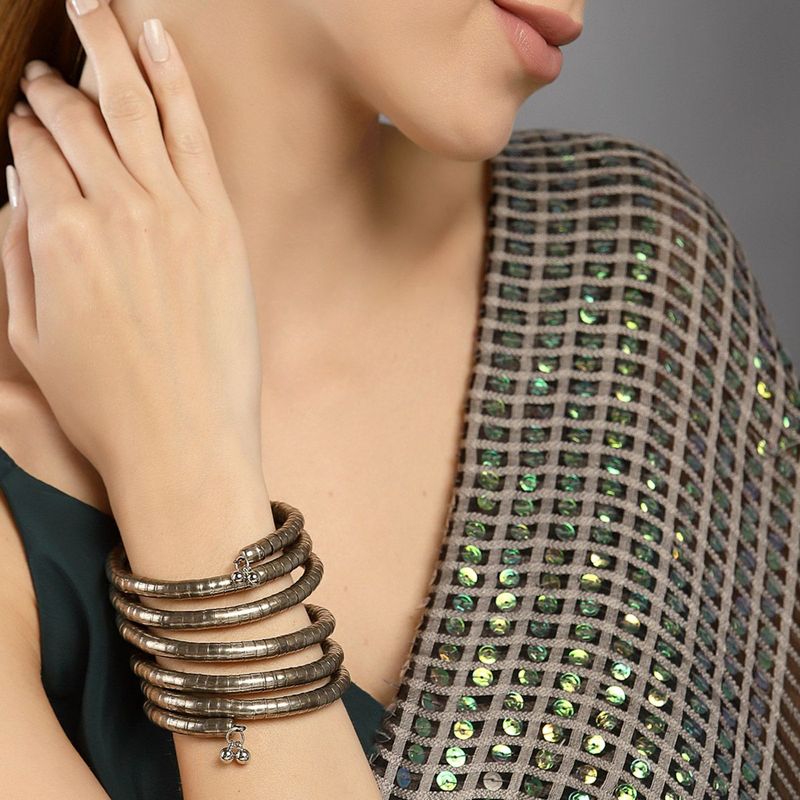 Buy PANASH Silver Plated Spring Coil Bangle Online