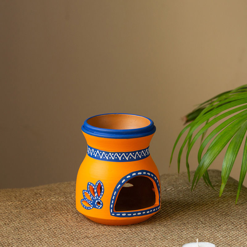 ExclusiveLane The Warli Tales' Hand-painted Aroma Diffuser In ...