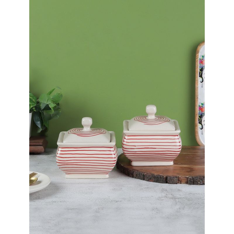 VarEesha Parikrama Red Spiral Square Ceramic Bowls With Lids - Set of 2 - Large: Buy VarEesha ...
