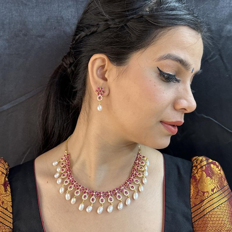 Buy Sri Jagdamba Pearls Alluring Pearl Necklace Set Online
