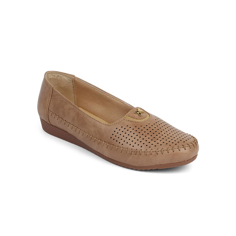 Buy Iconics Beige Women Textured Ballerinas Online
