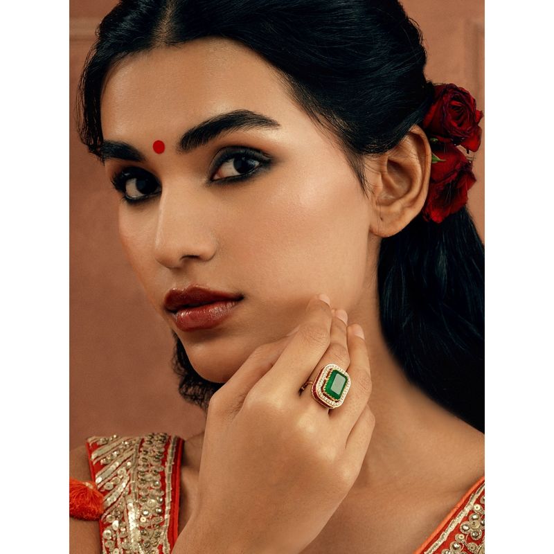 Buy Curio Cottage Green Emerald Cut Heritage Ring Online