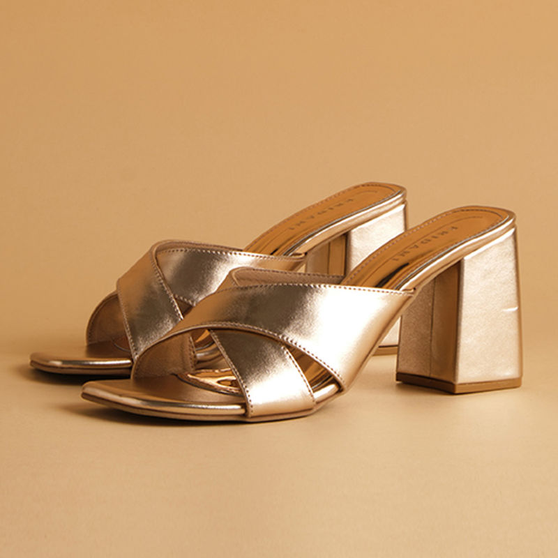 Eridani Solid Rose Gold Delta Heels: Buy Eridani Solid Rose Gold Delta ...