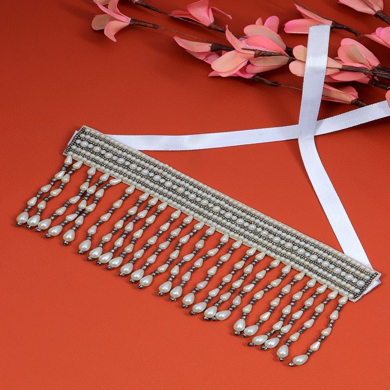 Buy Crunchy Fashion Handmade pearl Beaded White Chain Necklace Online