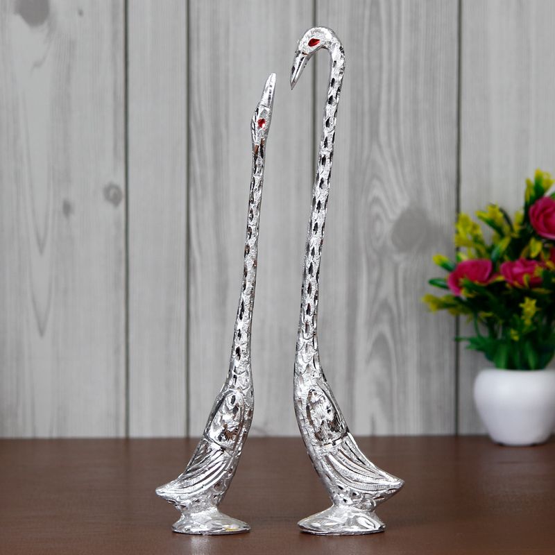 Buy eCraftIndia Silver Metal Handcrafted Kissing Swan Couple Statues ...