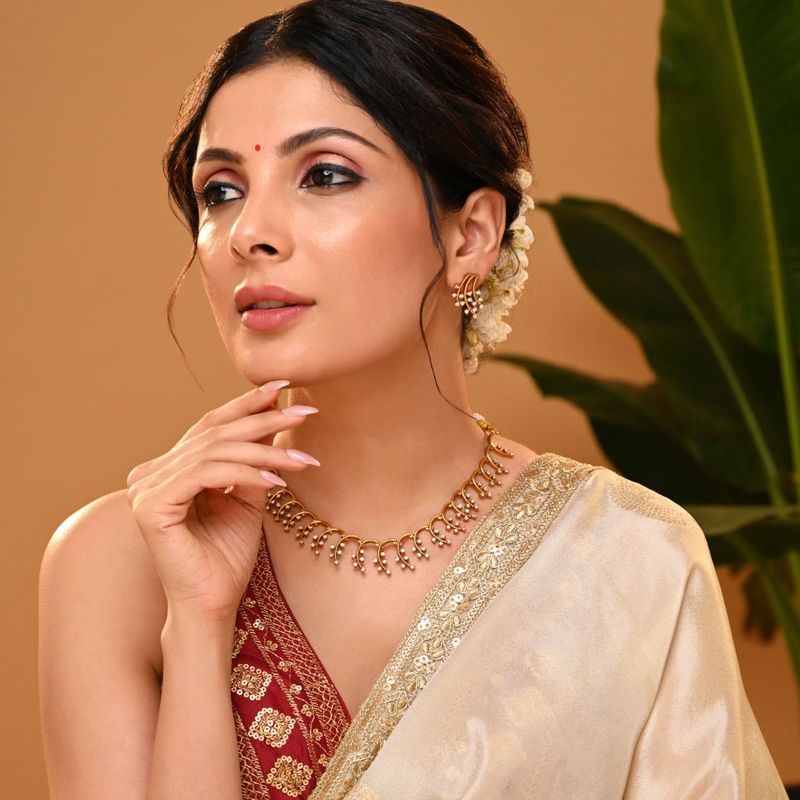 Buy Vriksham Gold Plated Unique Stone Studded Short Necklace Set (Set ...