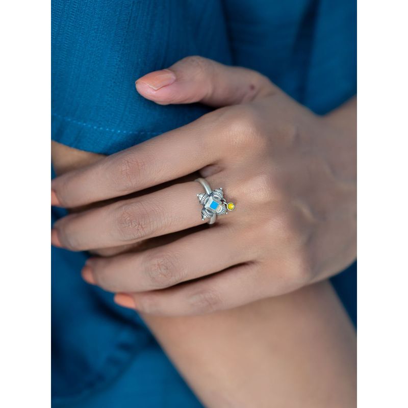 Buy 925 Silver Shaya by CaratLane Antique Rudra Vent Ring in Online