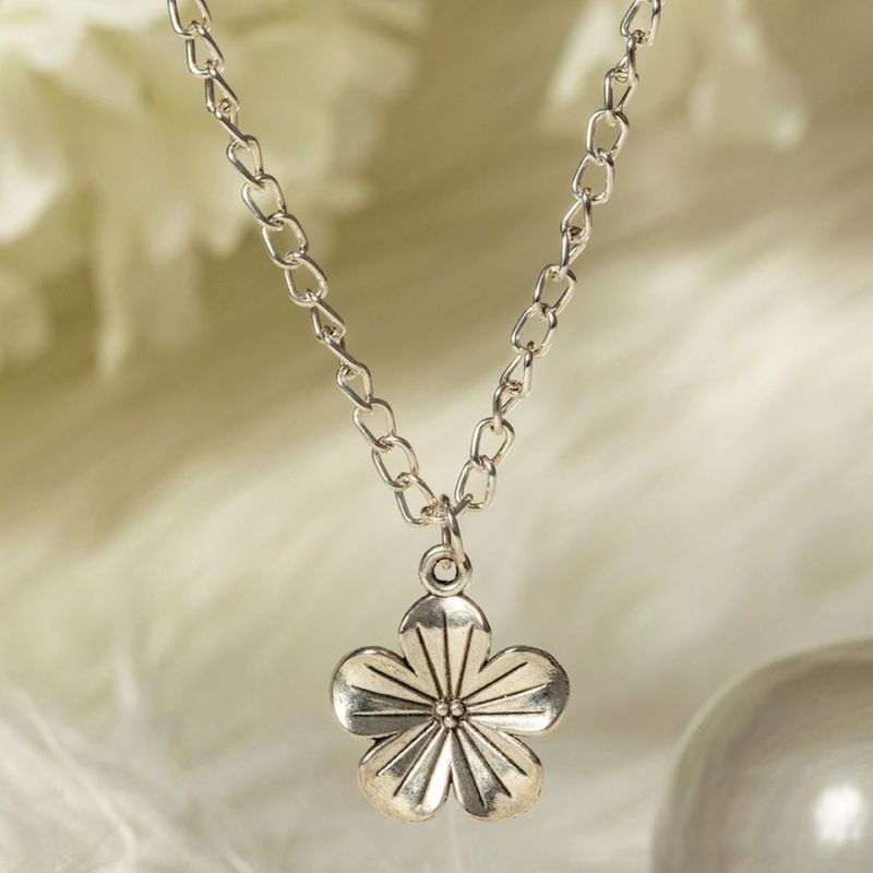 Buy PRITA Statement Floral Silver Plated Necklace Online