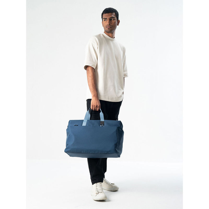 Buy DailyObjects Deep Sea Gravity Duffle Bag (M) Online