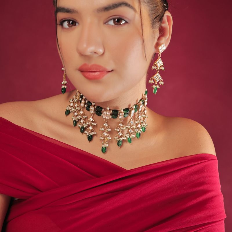 Buy Srikala Verdant Kundan Set Online