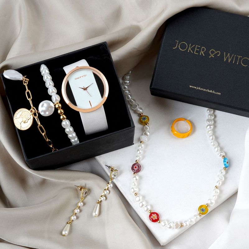 Buy Joker & Witch Saffron Summer Love Stack (M) Online