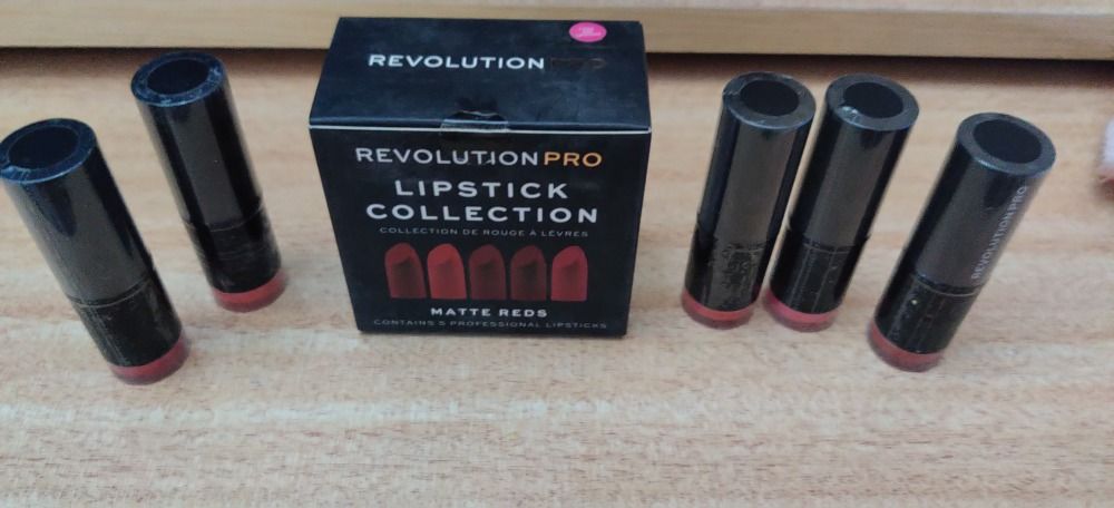 Revolution Pro Lipstick Collection Matte Reds Reviews Online | Nykaa
