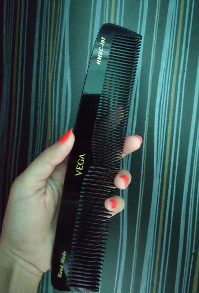 VEGA Handcrafted Comb - Black (HMBC-101) Reviews Online | Nykaa