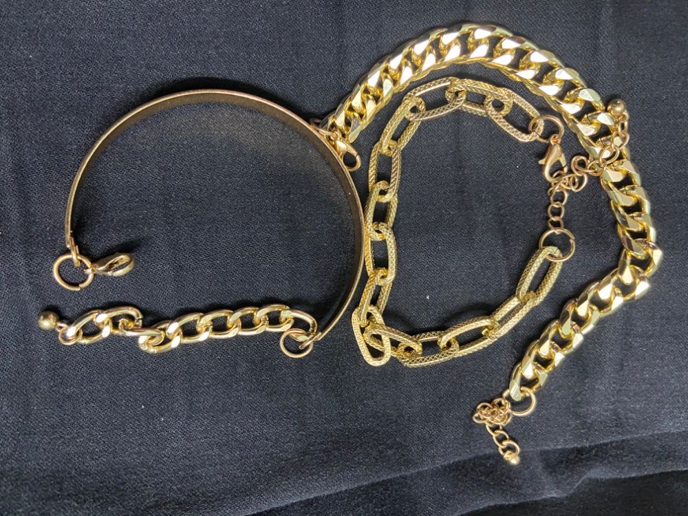 Joker & Witch Gold Chunky Chain Link Set Of 3 Bracelets For Women ...