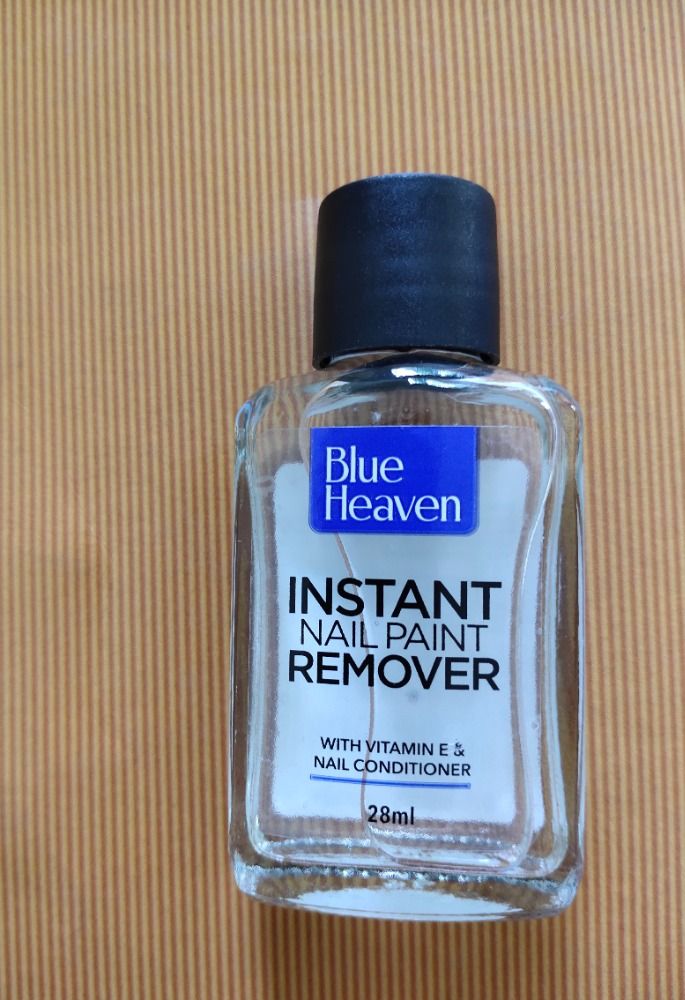 Blue Heaven Instant Nail Paint Remover Reviews Online | Nykaa