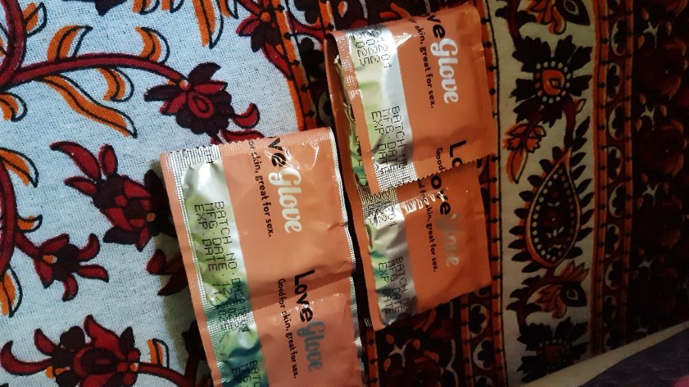 Plush Love Glove Super Dotted Condoms for Her Extra Pleasure - 10 Pcs Reviews Online | Nykaa